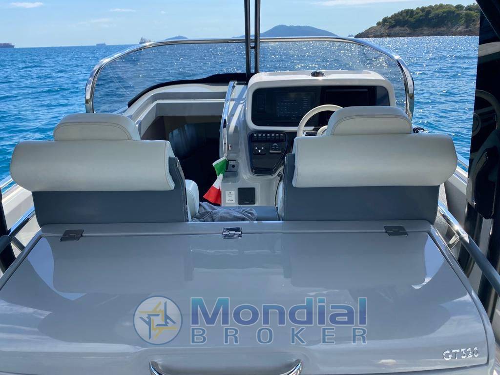 Invictus GT 320 Usato del 2021, Vendita Invictus GT 320, Annunci barche e Yacht Invictus