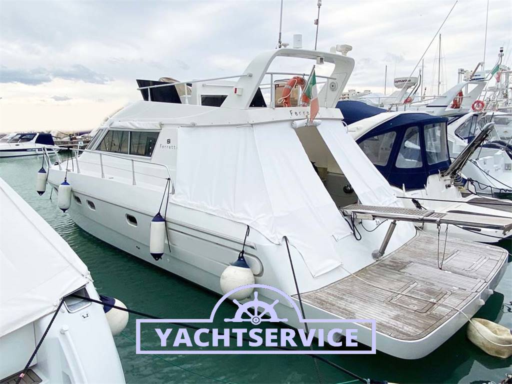 Ferretti Yarding Yacht 42 Fly Usato del 1992, Vendita Ferretti Yarding Yacht 42 Fly, Annunci ...