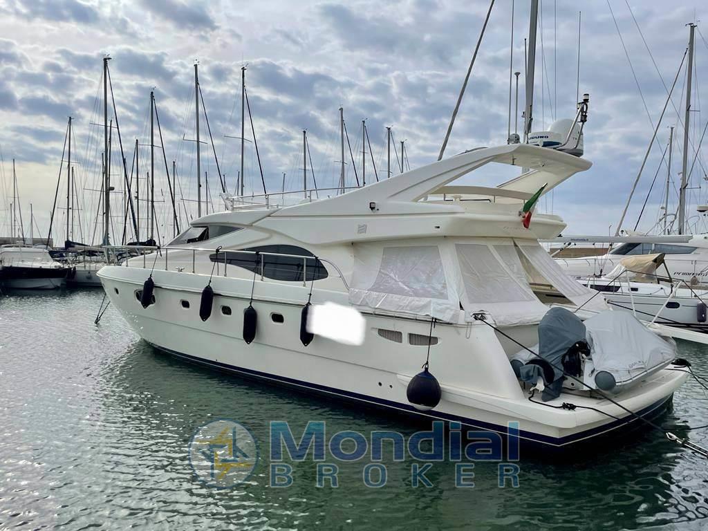 Ferretti Yacht 590 Fly Usato del 2004, Vendita Ferretti Yacht 590 Fly ...