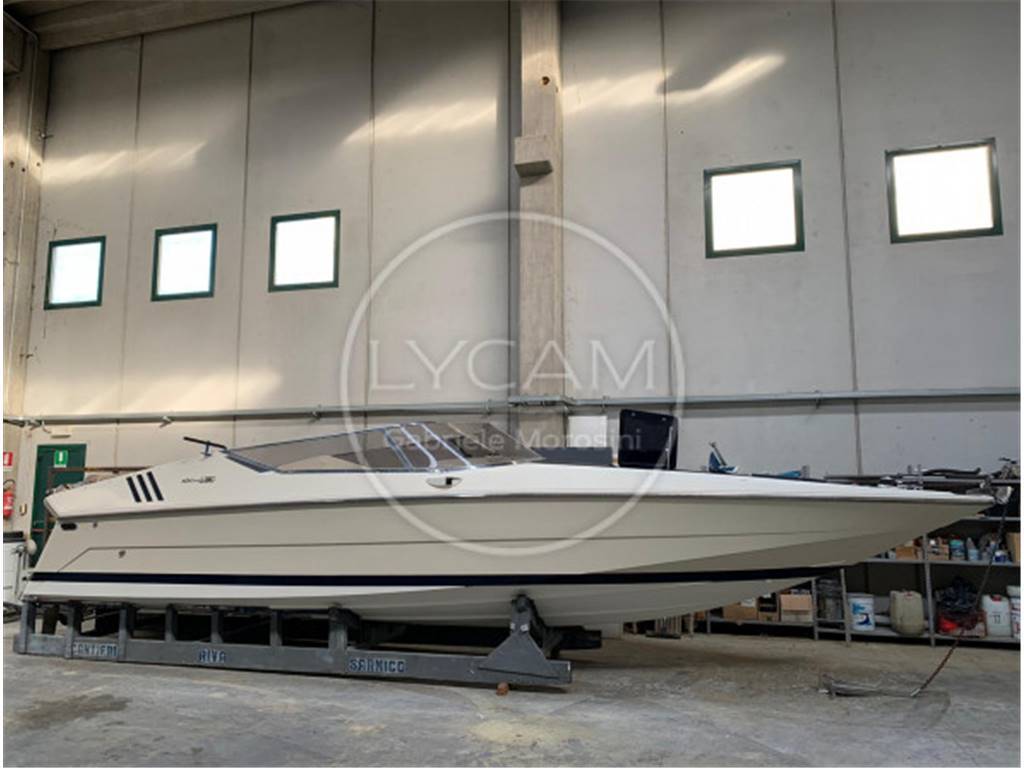 Riva St Tropez Usato, Vendita Riva St Tropez, Annunci barche e Yacht Riva