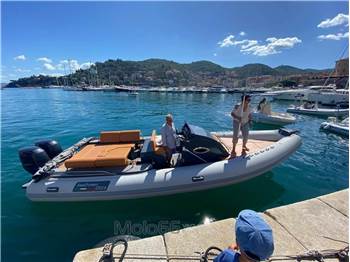 RANIERI yachts - Vendita barche e Yacht RANIERI usate, nuove e in ...