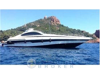 PERSHING yachts - Vendita barche e Yacht PERSHING usate, nuove e in ...